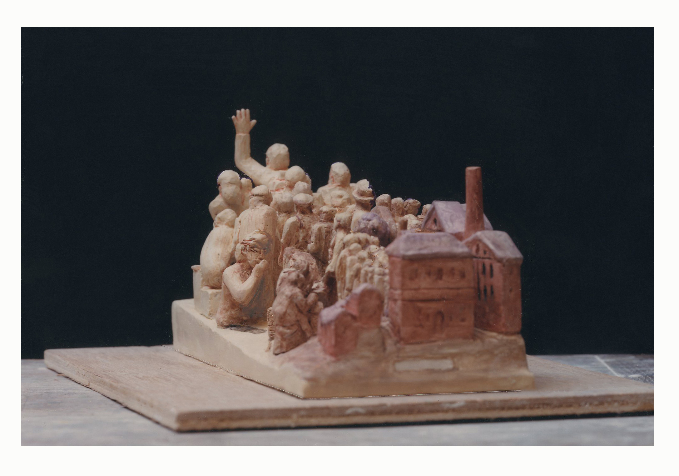 Forward - Raymond Mason Sculpteur